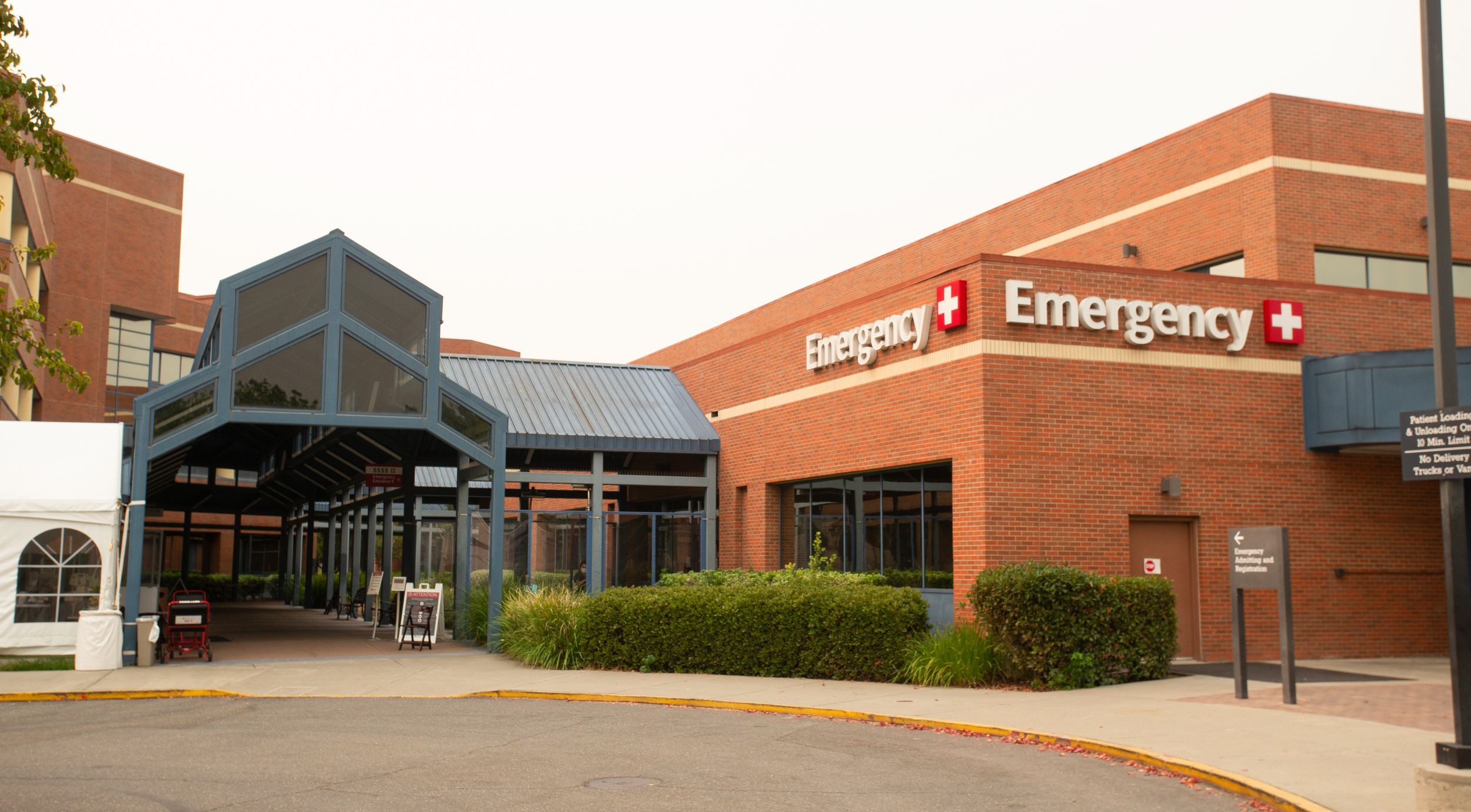 Stanford Health nurses approve new contract with Tri-Valley hospital ...