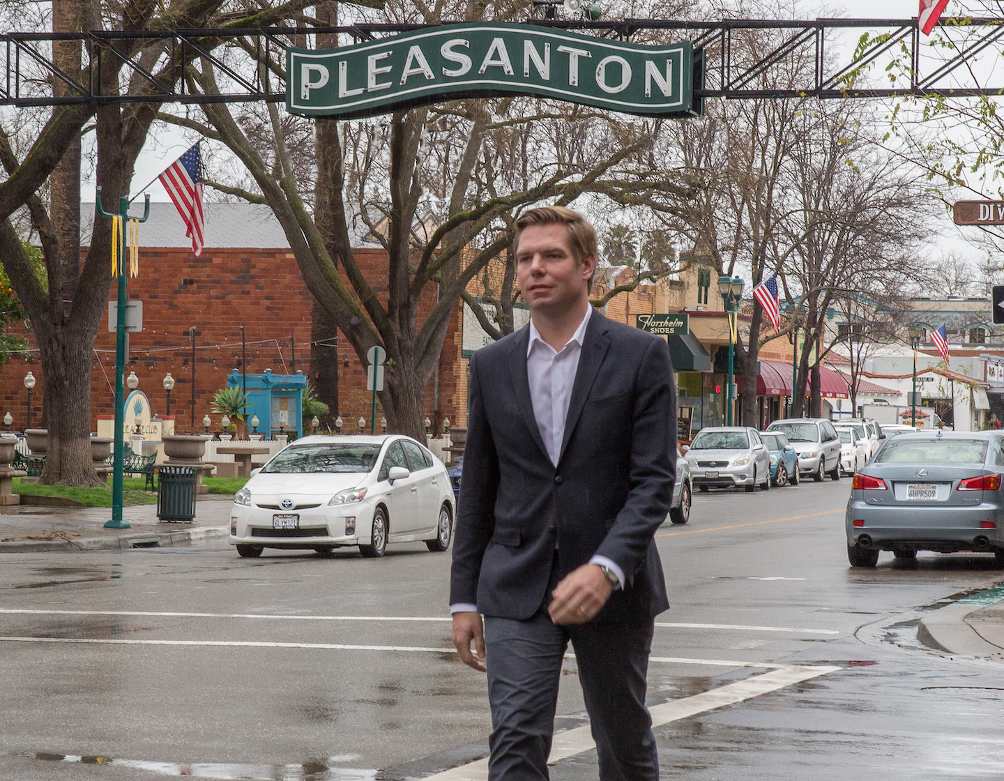 Tri-Valley Congressman Swalwell announces bid for California governor ...