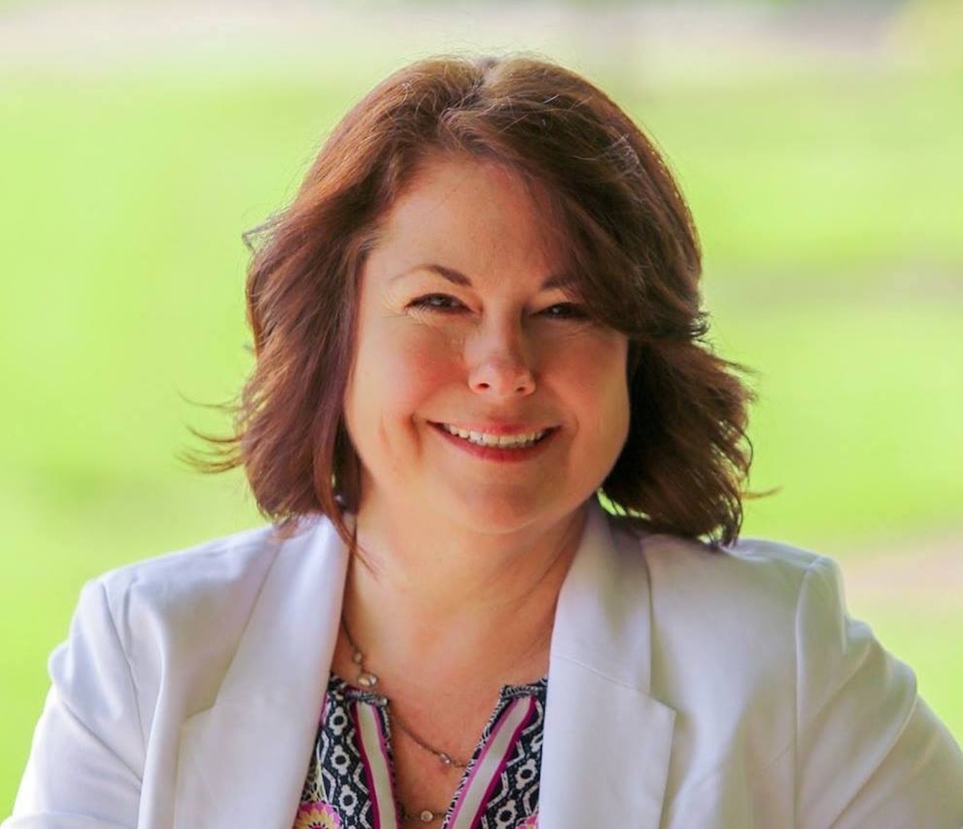 Tri-Valley sportswriter Michelle Smith named to Basketball Hall of Fame ...