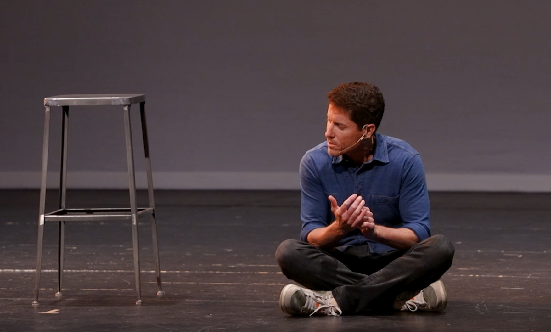 One-man comedy show exploring family, parenting onstage at the ...
